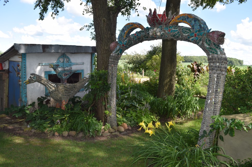 A Whimsical Dreamscape of a Garden – gardeninacity